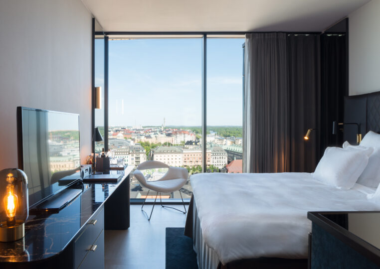 Book Junior suites | Five star luxury hotel | Hotel At Six