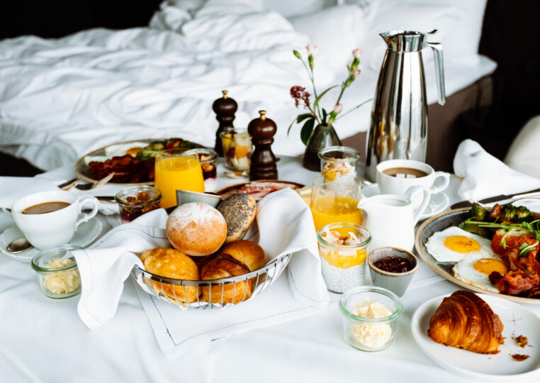 Rooms & suites | Enjoy our five star luxury | Hotel At Six