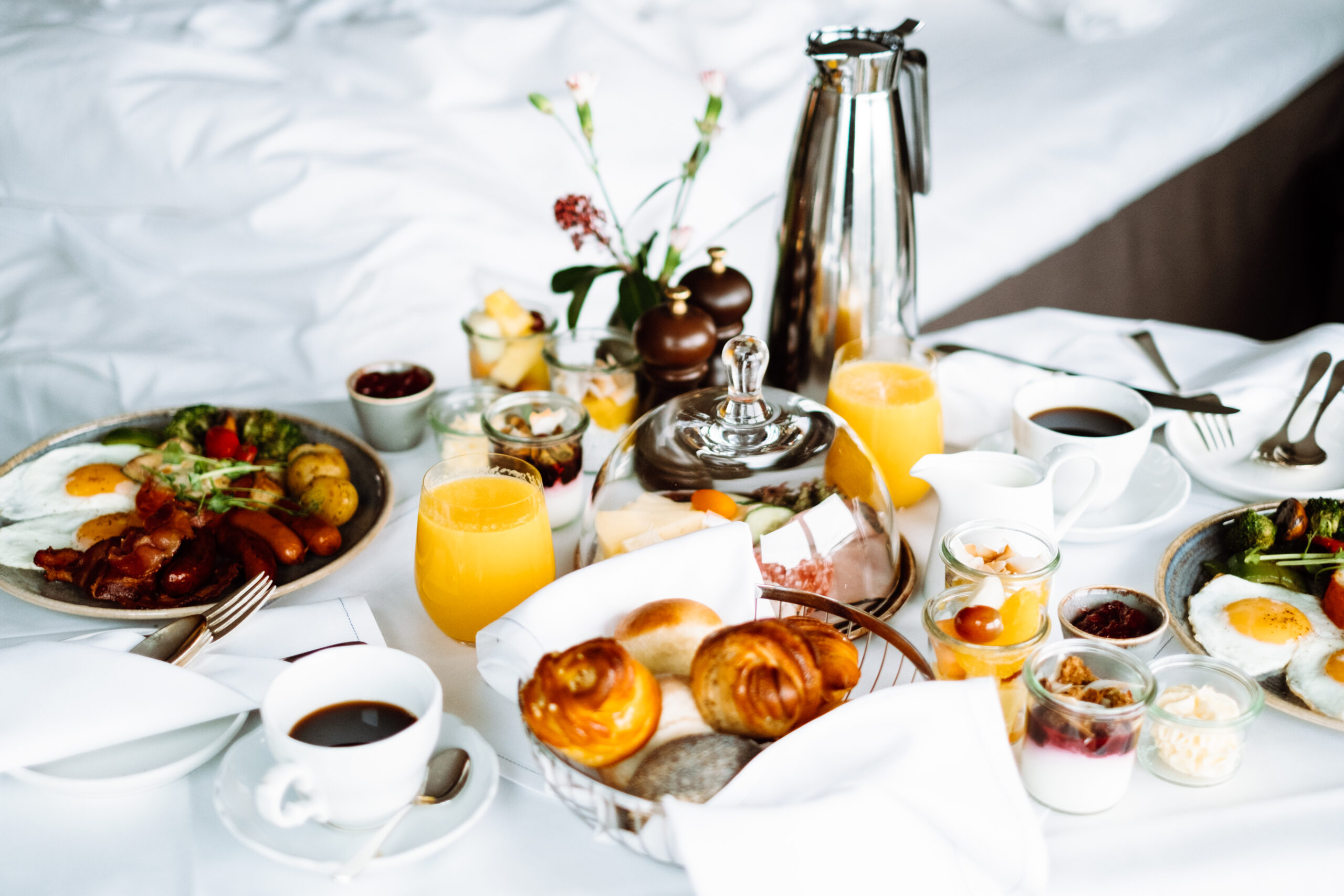 Lazy Living | Hotel At Six